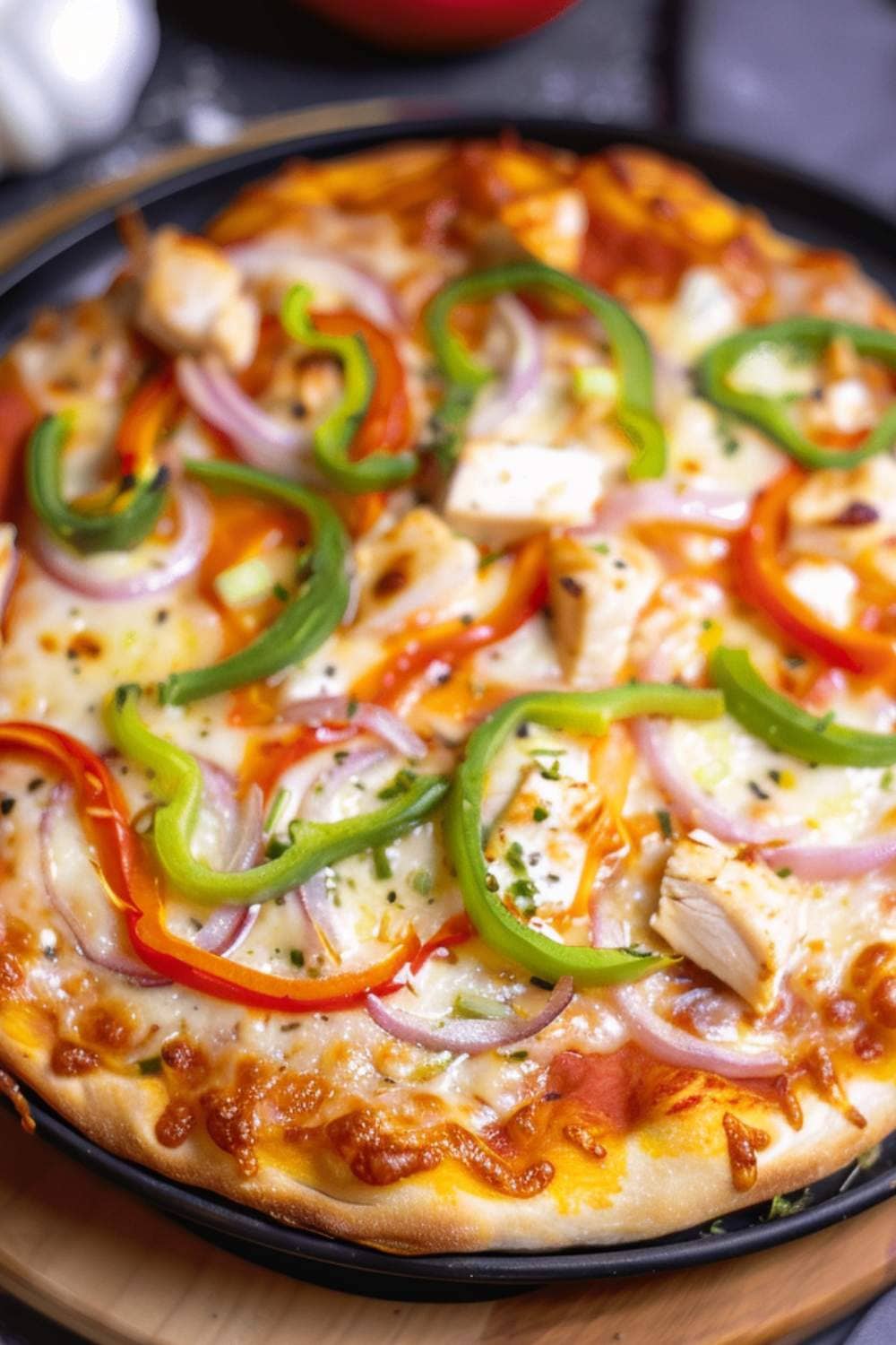 How To Make Restaurant Style Pizza At Home - Chicken Pizza